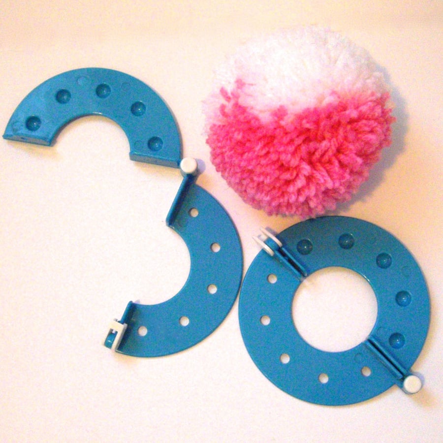 Large 9 cm Pom Pom Maker - Folksy