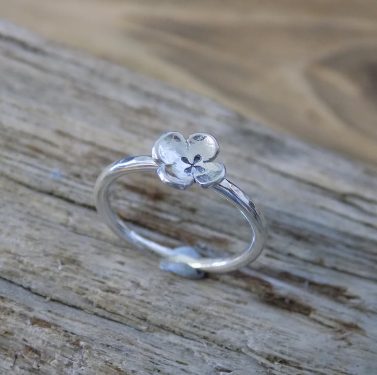 Sterling silver dinky flower pinky ring - Folksy