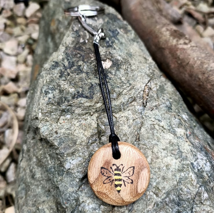 Bee Kind Bumble bee wooden keyring - Folksy