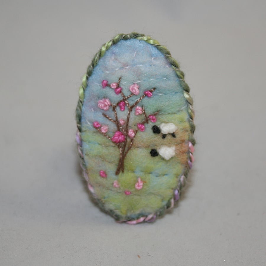 Embroidered Felted Spring Blossom Brooch - Hill... - Folksy