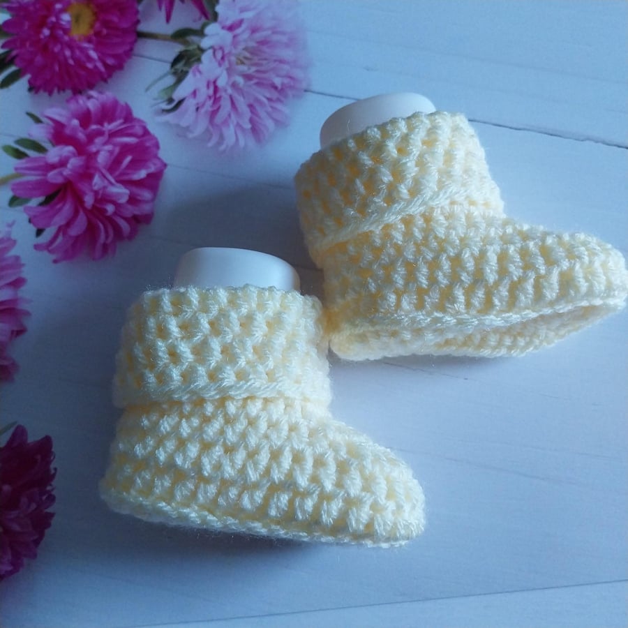 Gender-Neutral Crocheted Lemon Baby Booties, Co... - Folksy