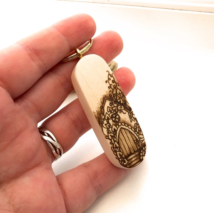 Fairy door pyrography mini keyring. Elvish arch... - Folksy