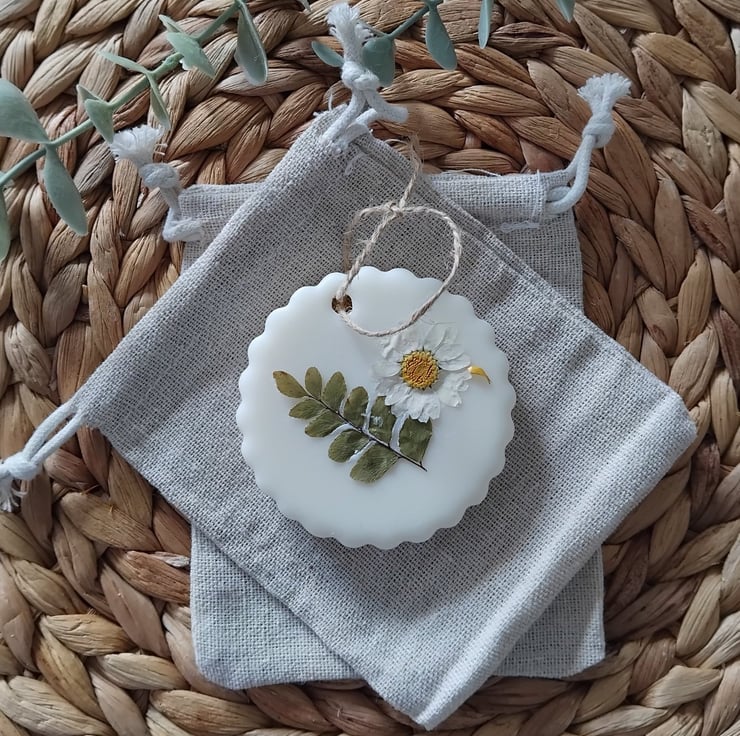 Sandalwood vegan soy wax melt - Folksy