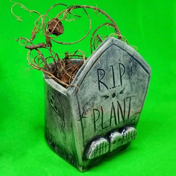 Gravestone plant pot - RIP gothic goth Dracula ... - Folksy