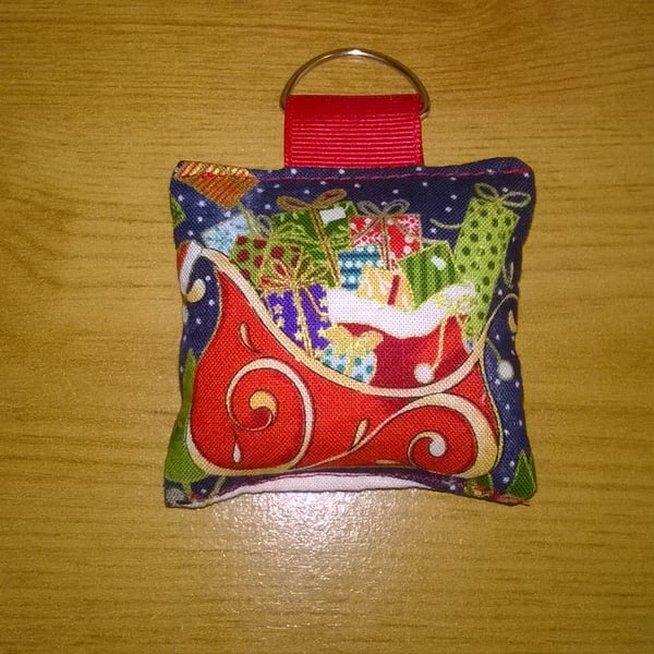 Christmas key ring, Santa's sleigh with present... - Folksy