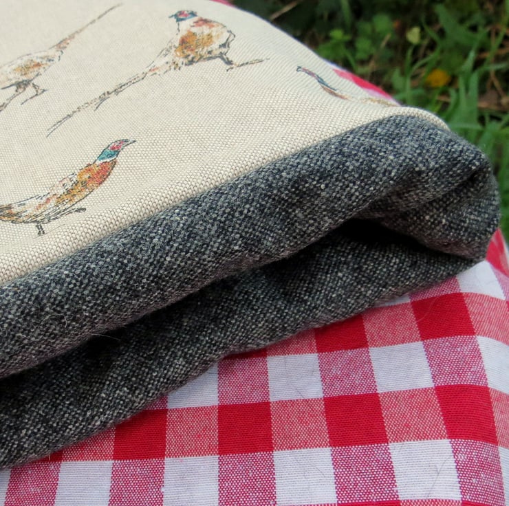 A tea cosy, size large. To fit a 4 - 5 cup teap... - Folksy