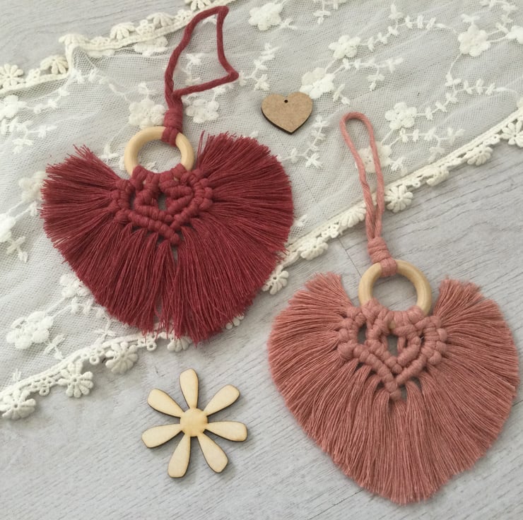 Sweet macrame heart wall hanging, valentine gif... - Folksy