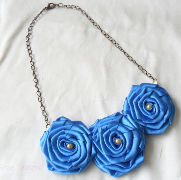 Statement necklace in azure blue satin - Folksy
