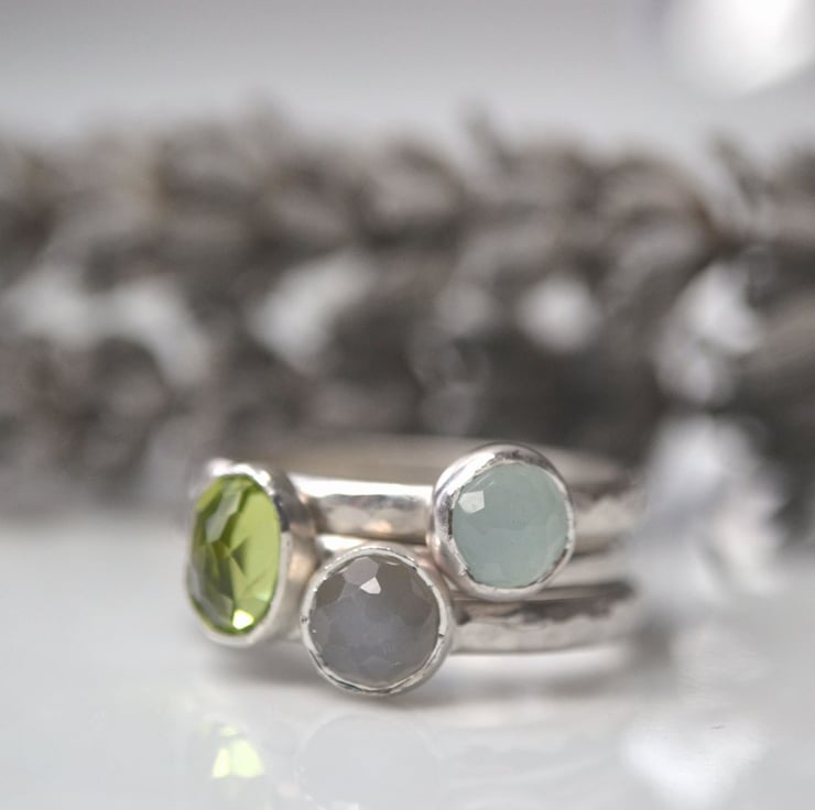 Oval peridot stacking ring - Folksy