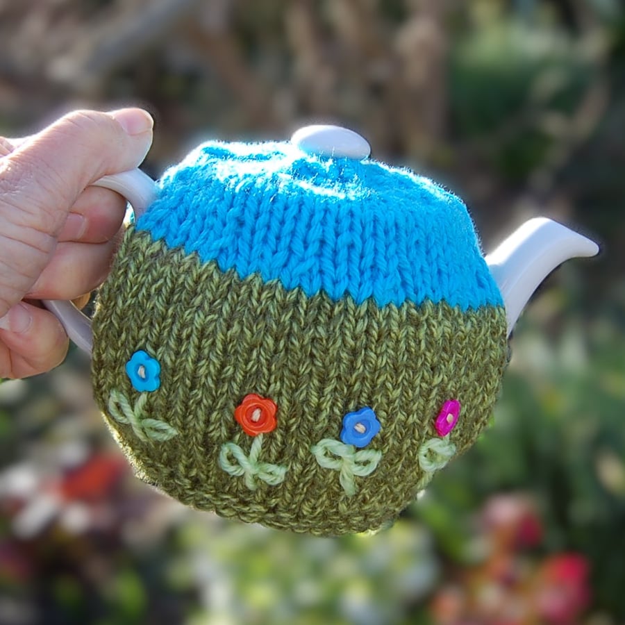 Tea cosy - to fit a small teapot, knitted tea ... - Folksy