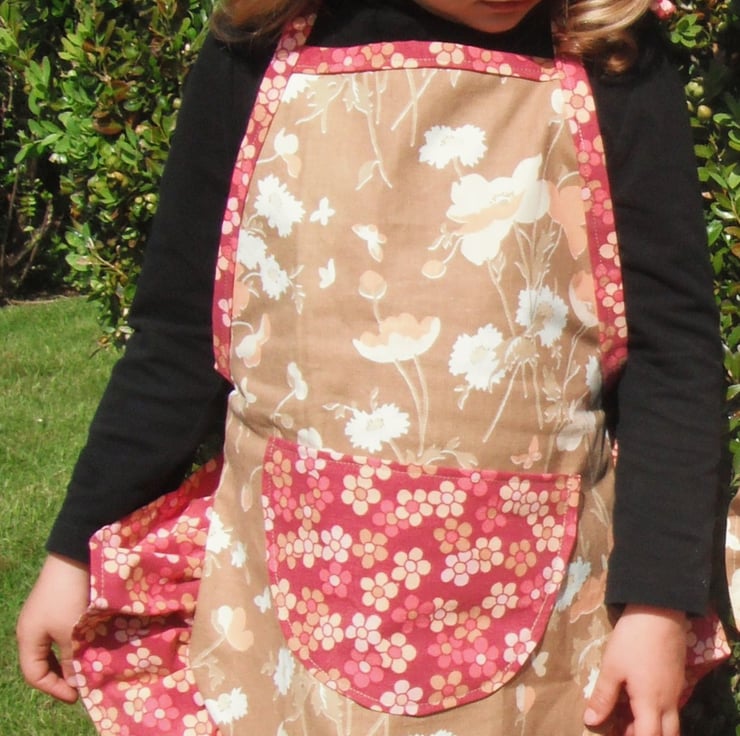Girl's Floral Apron 2-4 years - Folksy
