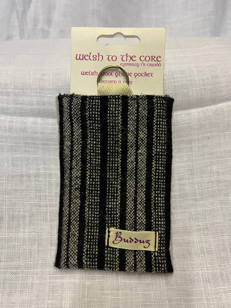 Handmade Welsh Wool Small phone pocket (retro) - Folksy