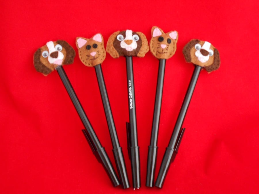Pen or Pencil topper - Felt CAT - Very CUTE - Folksy