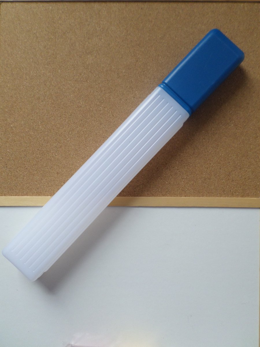 1 x Plastic Knitting Needle Storage Box With Li... - Folksy