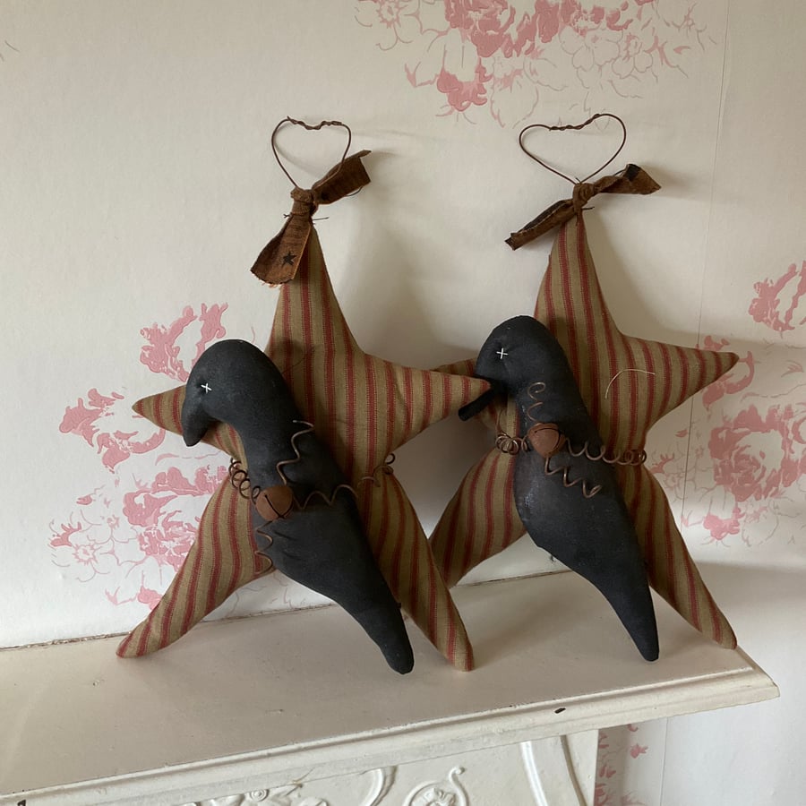 Primitive crow on a star - Folksy