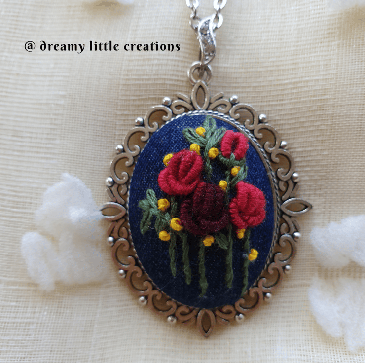 Bullion roses necklace;red rose necklace - Folksy