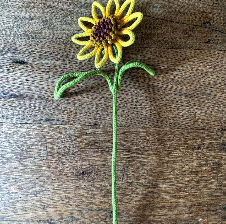 Simple String Sunflower - Folksy