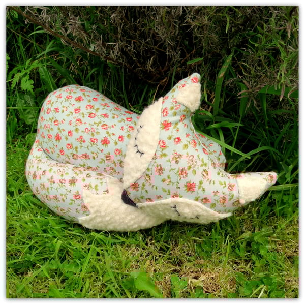 A snoozy fox cushion. 31cm in length. Fox decor. - Folksy