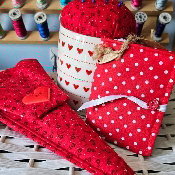 Sewing Set, Scissor case, Needle case and Pin C... - Folksy