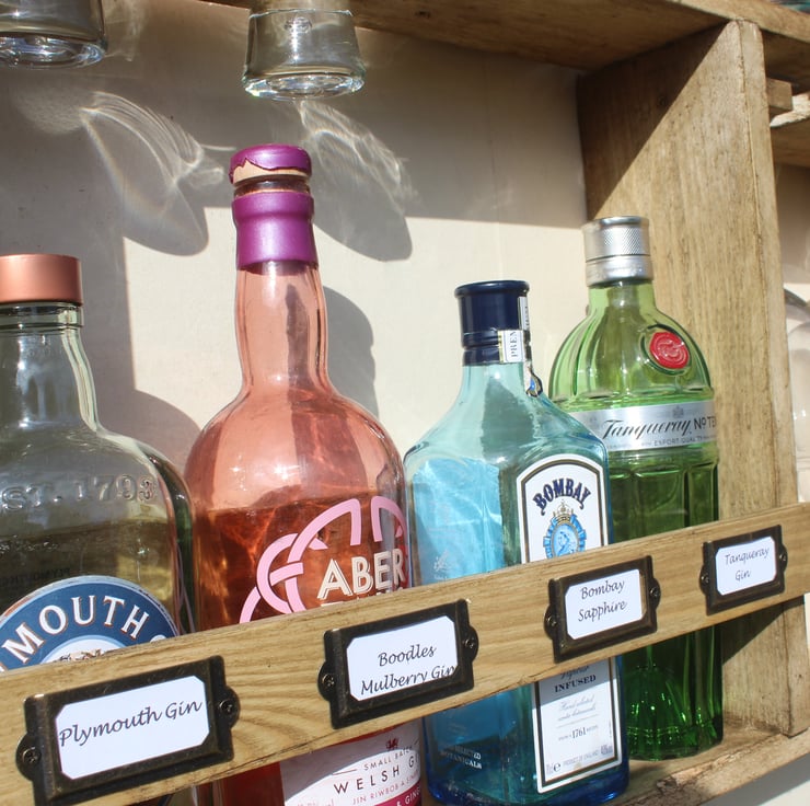 Gin rack, 8 bottles & 6 glass's storage rack - Folksy