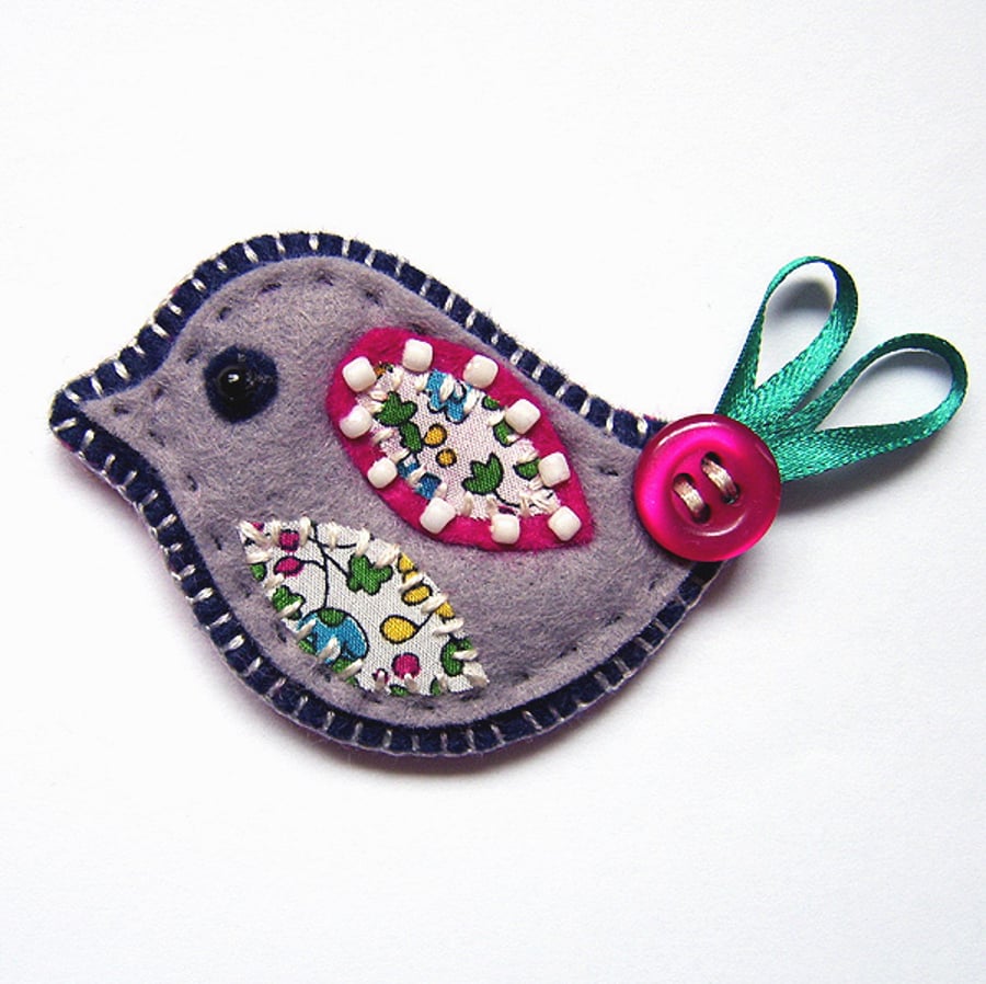 Bird Brooch - Folksy