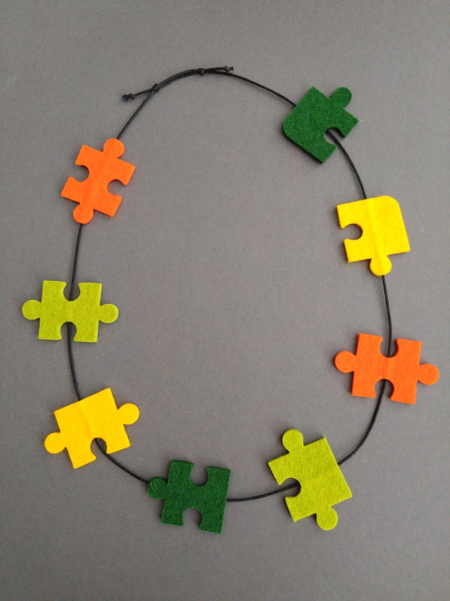 Puzzle Necklace - Folksy