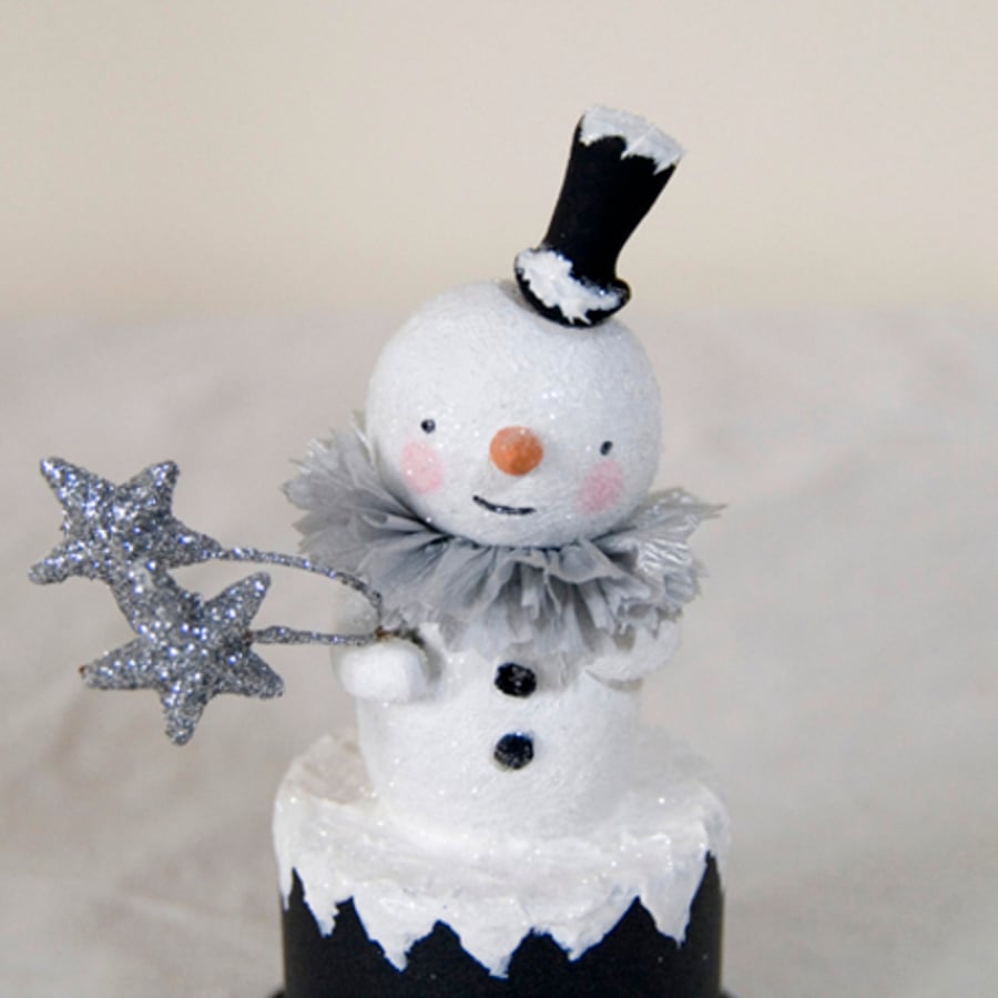 Vintage style Christmas folk art portly snowma... - Folksy