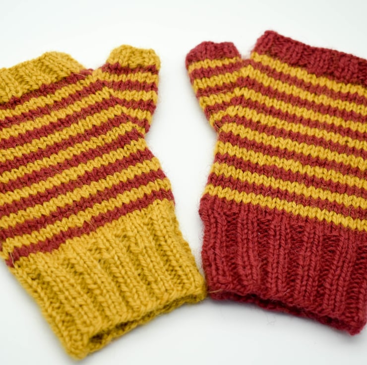 Hand Knitted fingerless mittens - Small - Yello... - Folksy