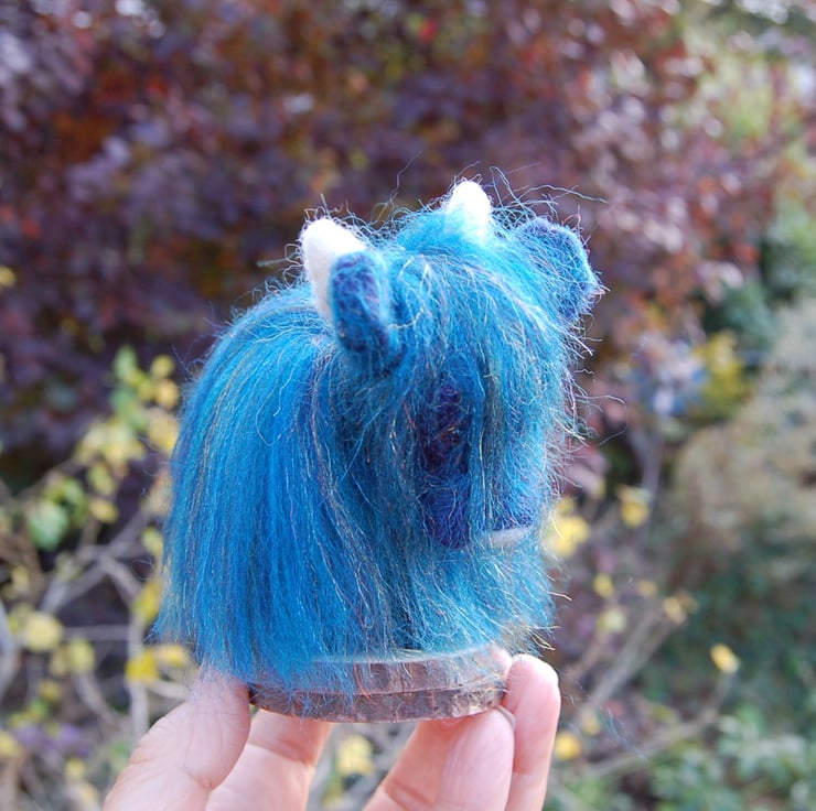Needlefelt Highland Cow - Iridescent Blue coat - Folksy