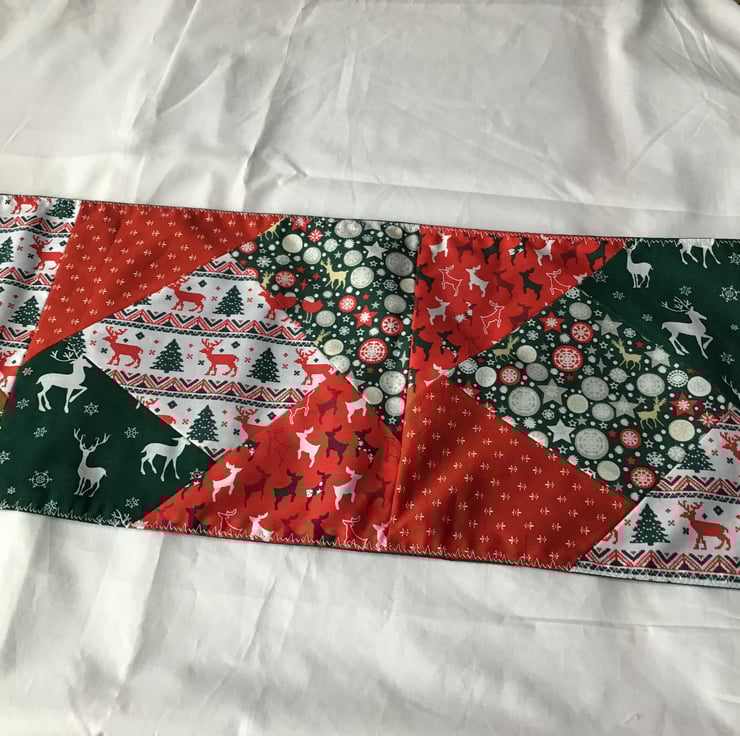 Christmas table runner - Folksy