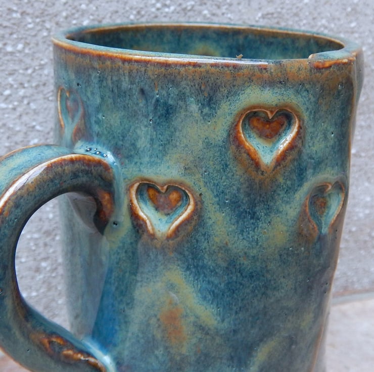 Tripod coffee mug tea cup heart stoneware potte... - Folksy