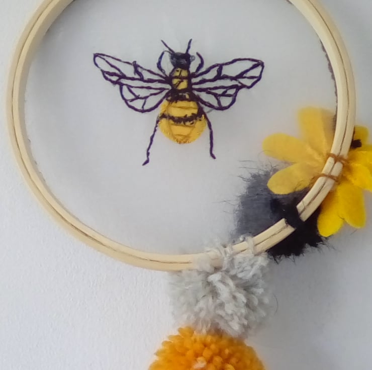 Bumble Bee Embroidery, Bee Decor, Bumble Bee Ha... - Folksy