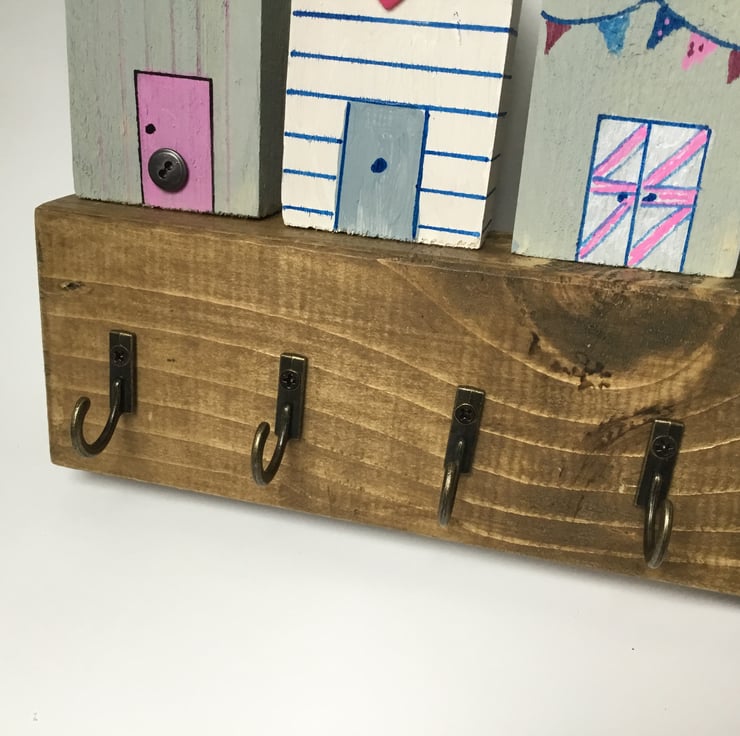 Rustic pretty beach hut key hooks made from rec... - Folksy