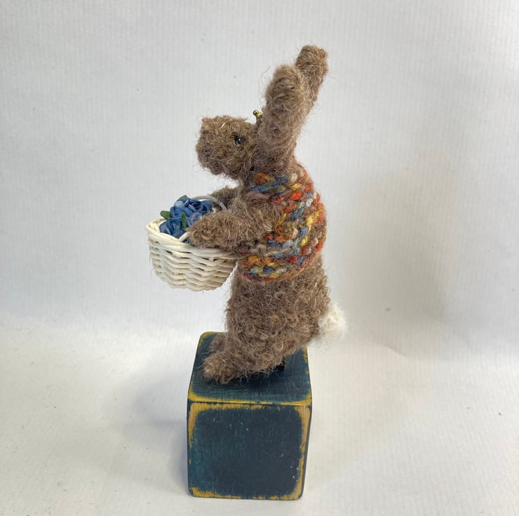 Poppy the Rabbit - Folksy