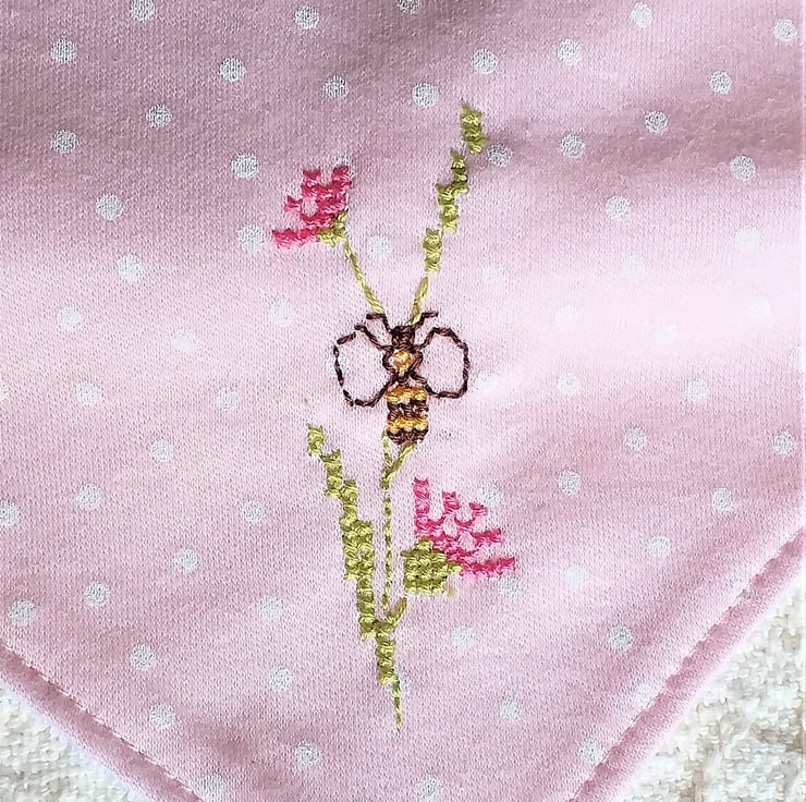 Bee Dribble Bib - Folksy