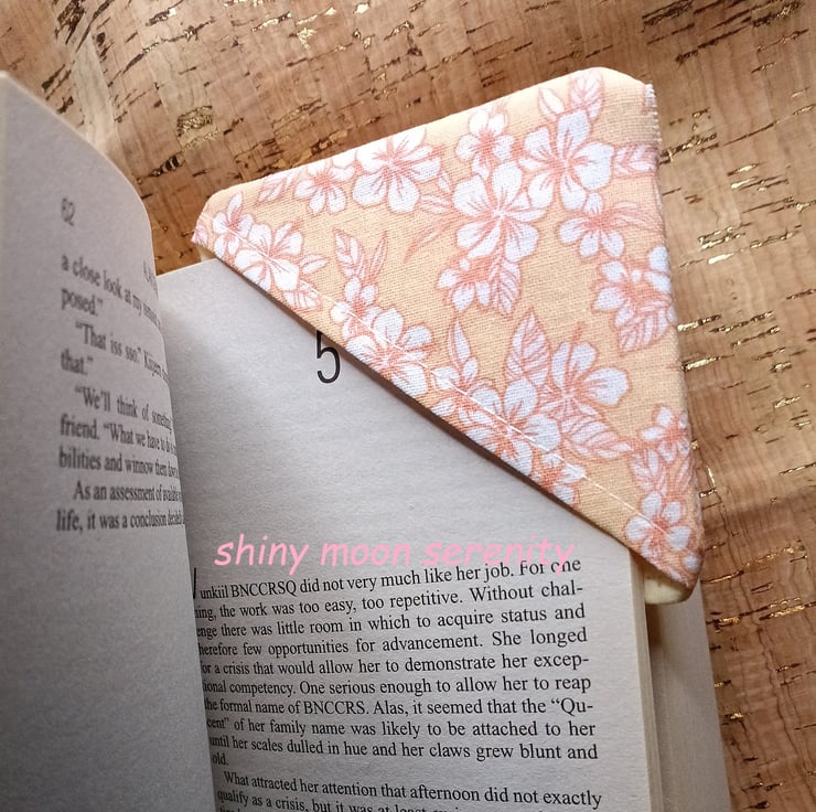 White Flower on Peach background, Corner Bookmark - Folksy