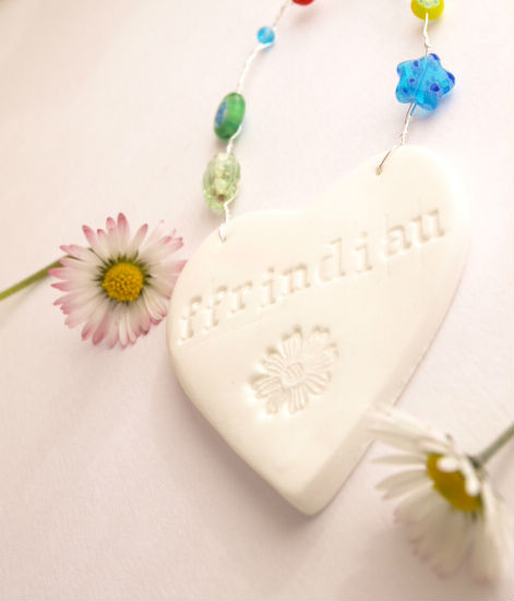 Ffrindiau Heart - Folksy