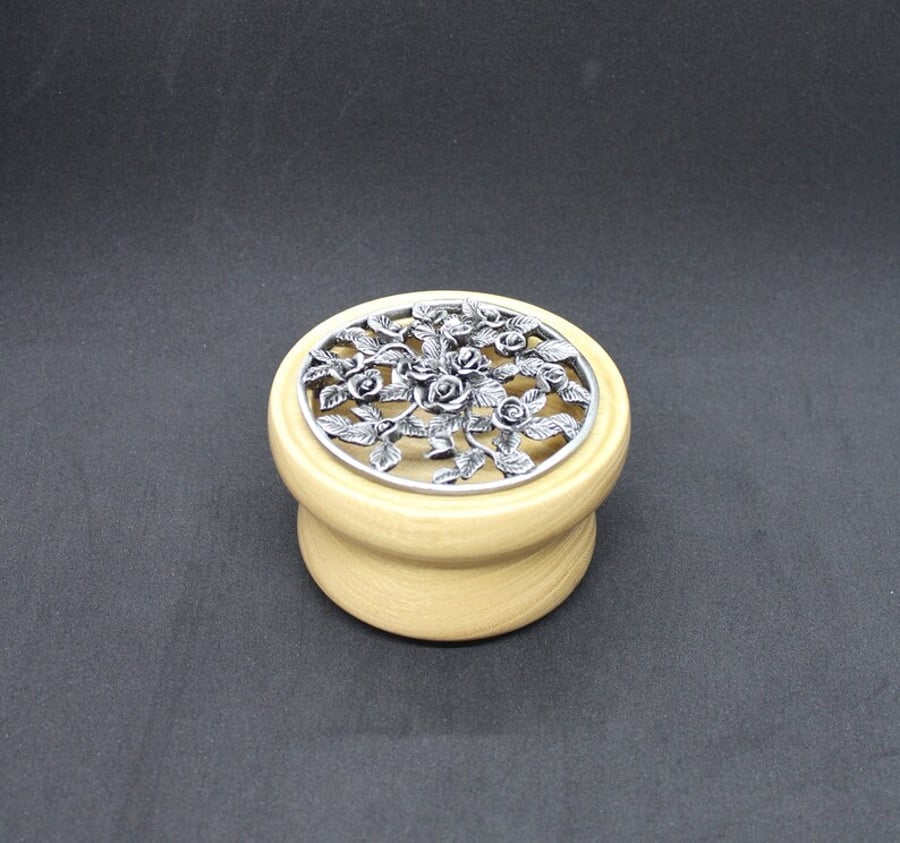 Handcrafted, Lathe Turned, Ash, potpourri bowl ... - Folksy