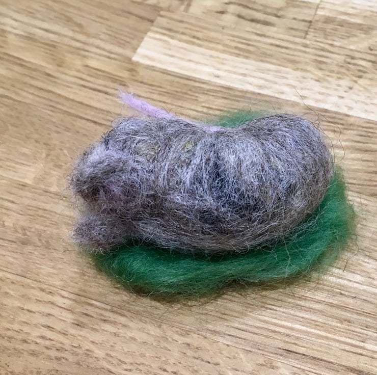 Mouse needle felted sleeping on a little green ... - Folksy