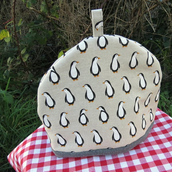 A tea cosy, size large. To fit a 4 - 5 cup teap... - Folksy