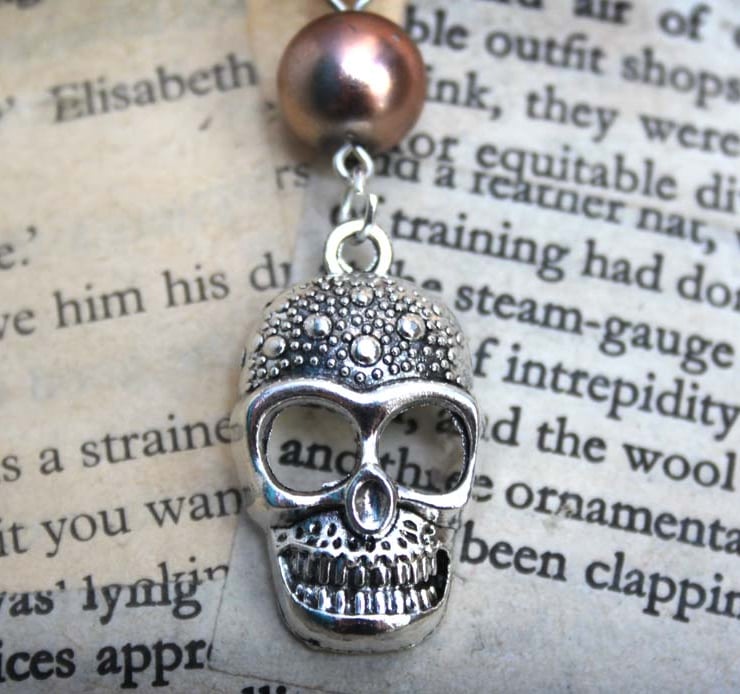 Silver Skull Charm Bead Necklace - Folksy