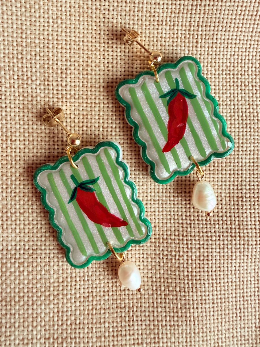 Chilli Pepper Pearl Earrings - Green and Red - Folksy