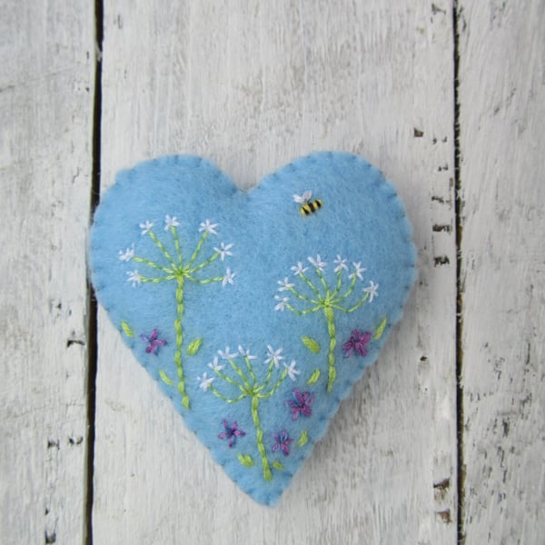 Hand embroidered pocket hug, cow parsley flower... - Folksy