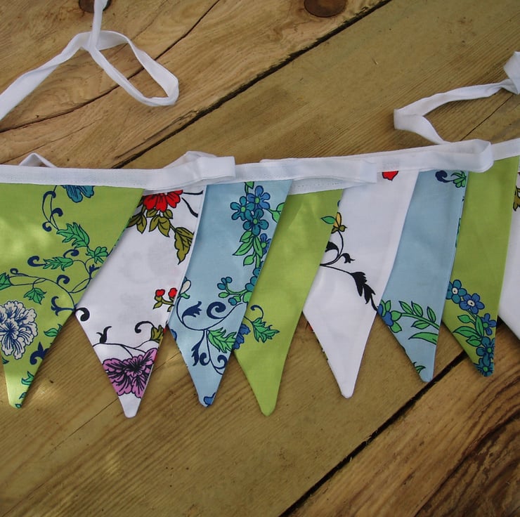 Pretty floral bunting - Folksy