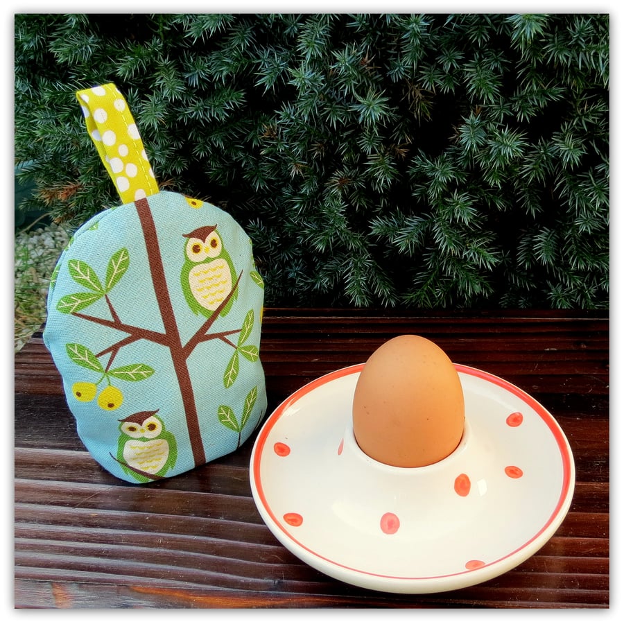 An egg cosy. Keeping eggs warm in whimsical sty... - Folksy