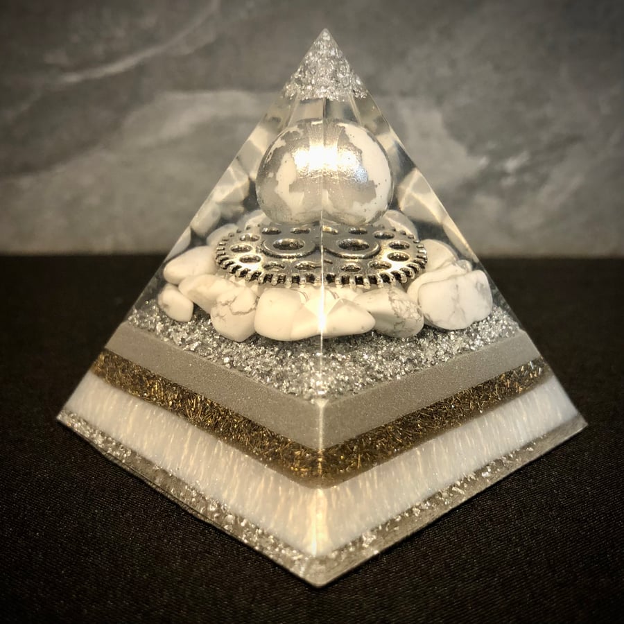 Crystal Energy Pyramid with White Howlite and f... - Folksy
