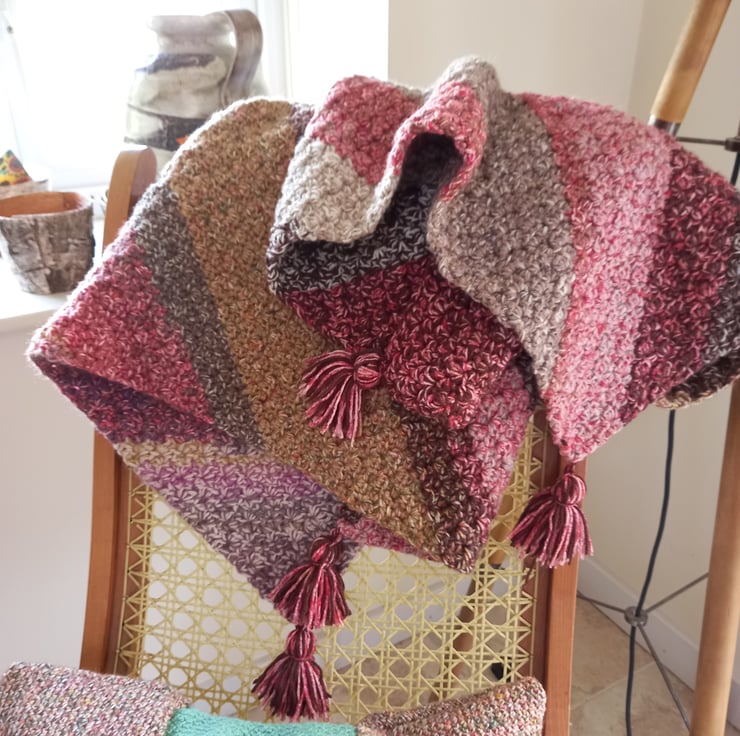 Chunky Throw with Tassels - Folksy