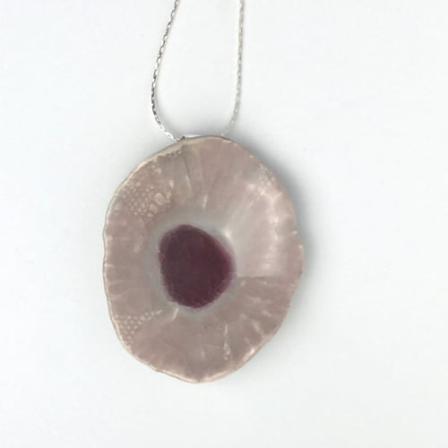 Vintage Shell Pink Ceramic Necklace - Folksy