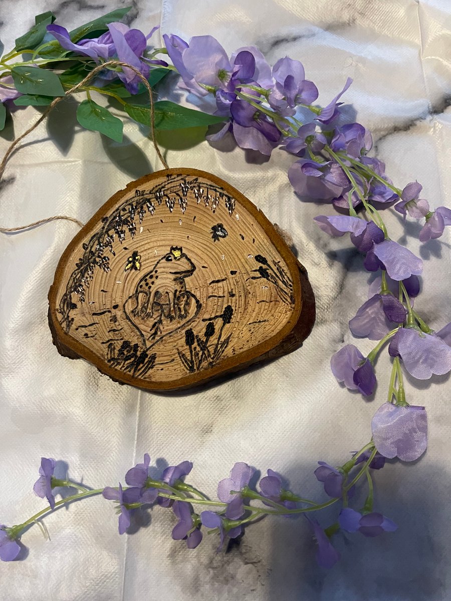 Pyrography- Dot the fairy and the Frog Queen - Folksy
