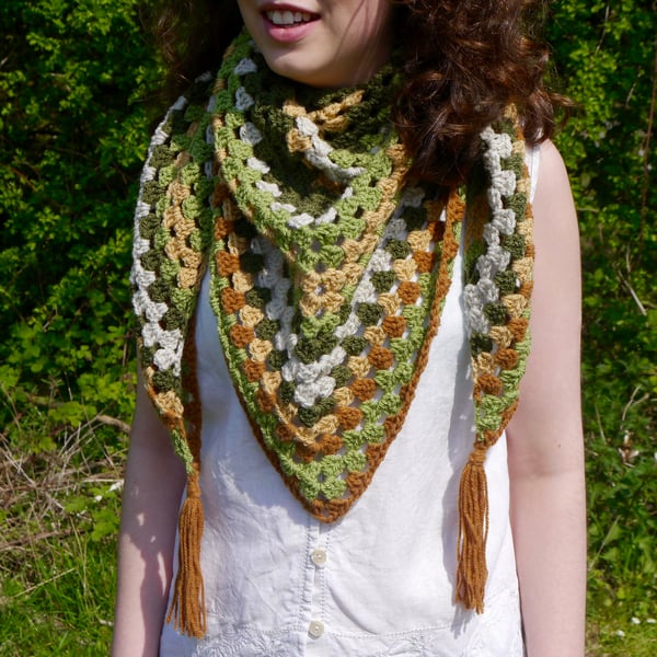 Triangle Crochet Scarf - Folksy